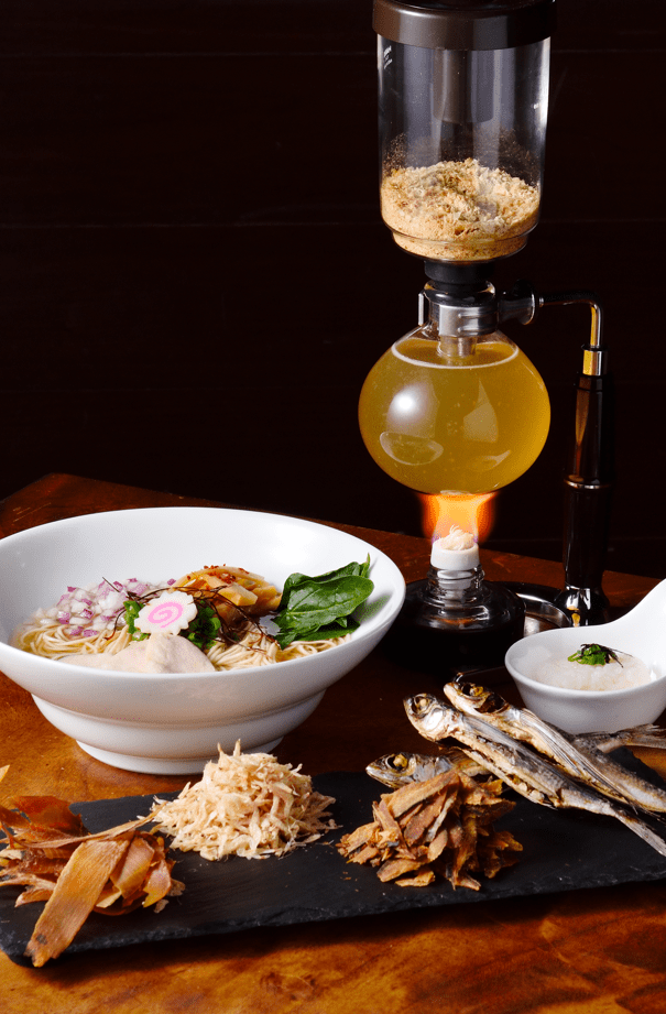Singapore’s First Siphon Ramen | Blending Methods To Create A Dish